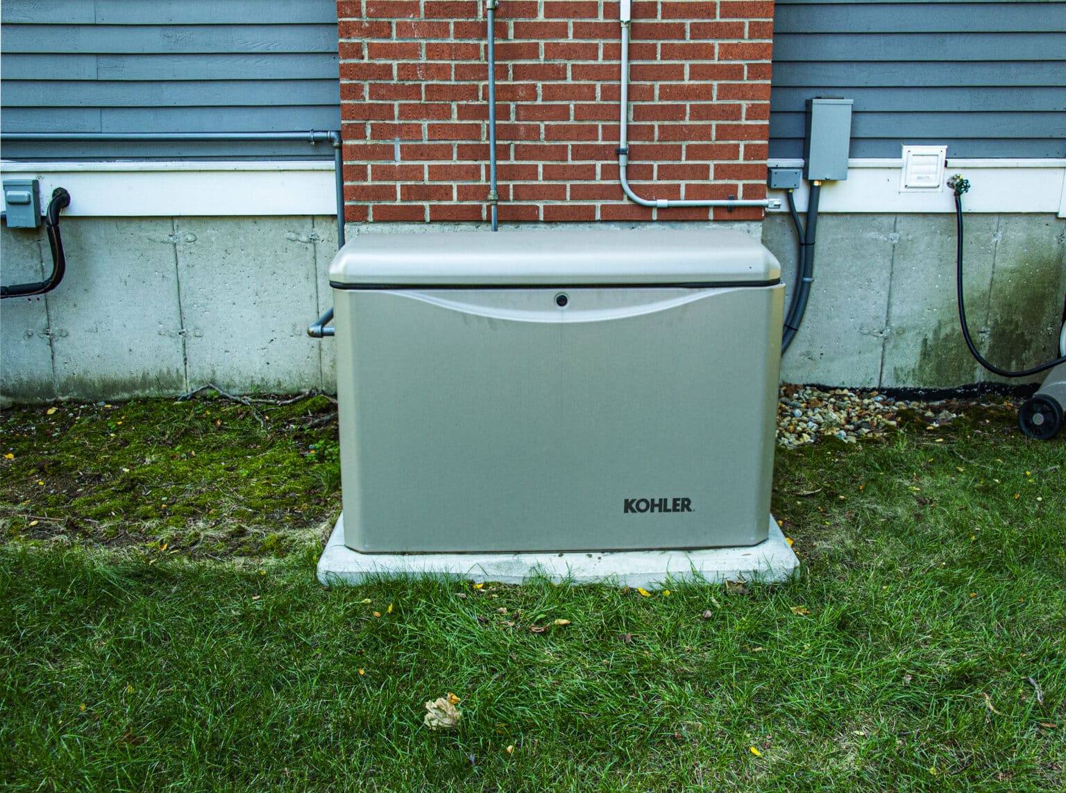 Year-Round Reliability With Permanent Residential Generators ...